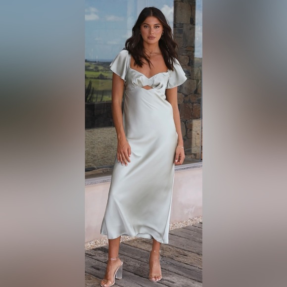 Billy J | Dresses | Billy J Carmen Midi Dress Olive | Poshmark